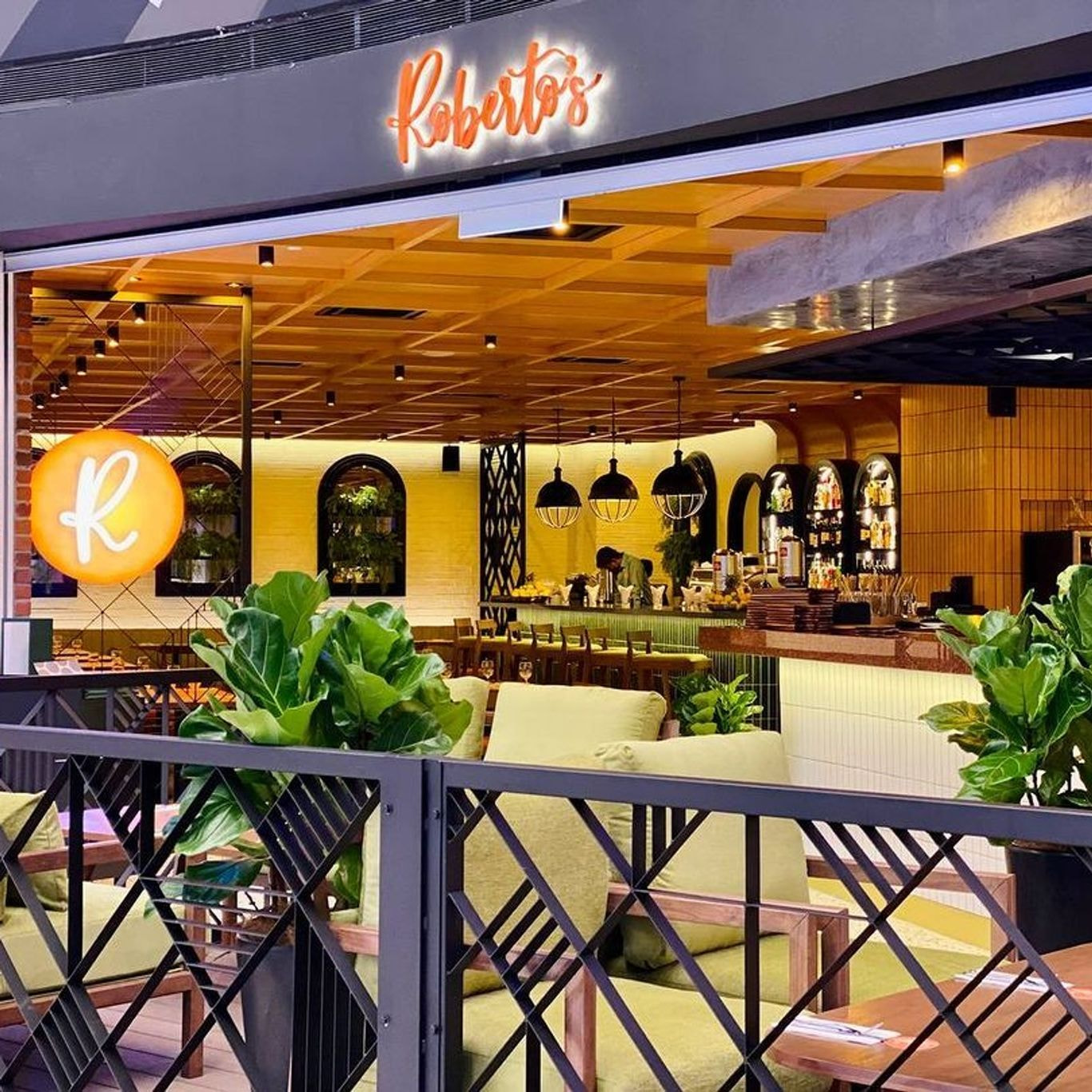 Vitalia Lifestyle Group | AUTHENTIC ITALIAN RESTAURANTS and DELI STORES