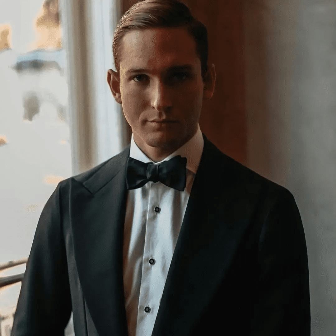 Of Aristocratic, Blue Blood, and Old Money Style